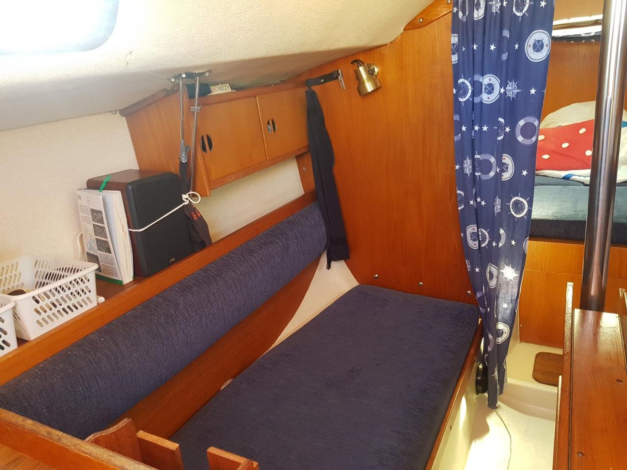 Albin 78 Cirrus with an inboard motor for 2 900 euro - Examples of ...
