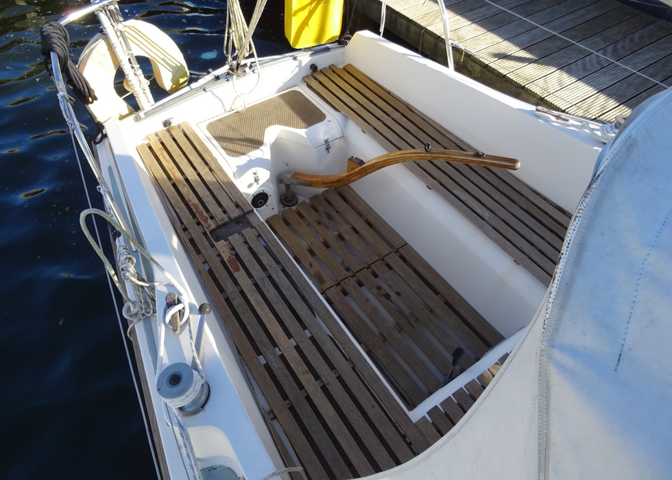 Westerly Centaur with an inboard engine Volvo Penta MD 2010 C BT for ...