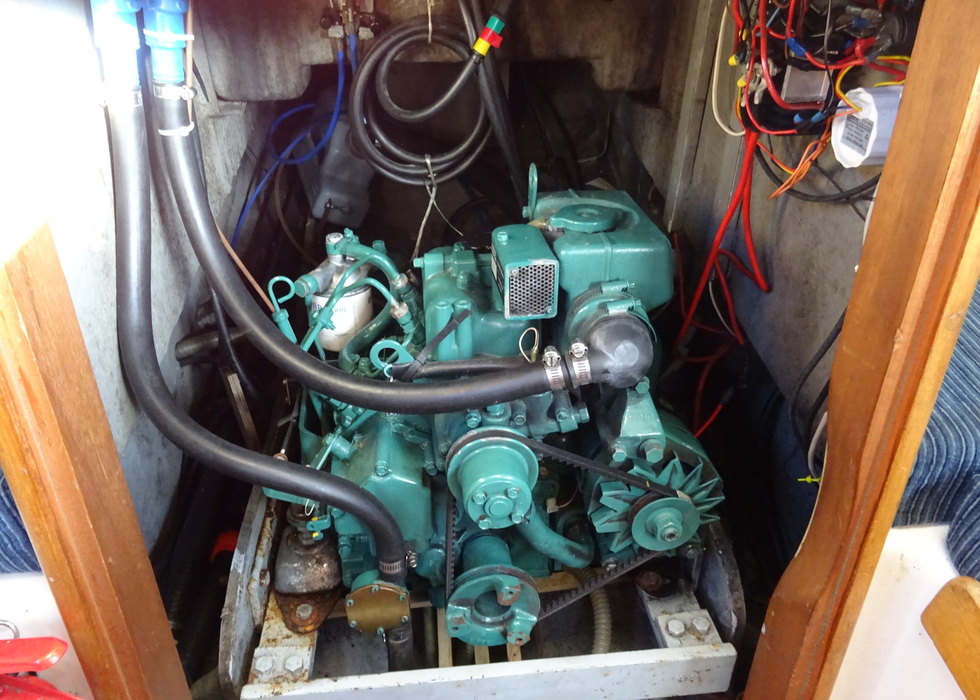 Westerly Centaur with an inboard engine Volvo Penta MD 2010 C BT for ...