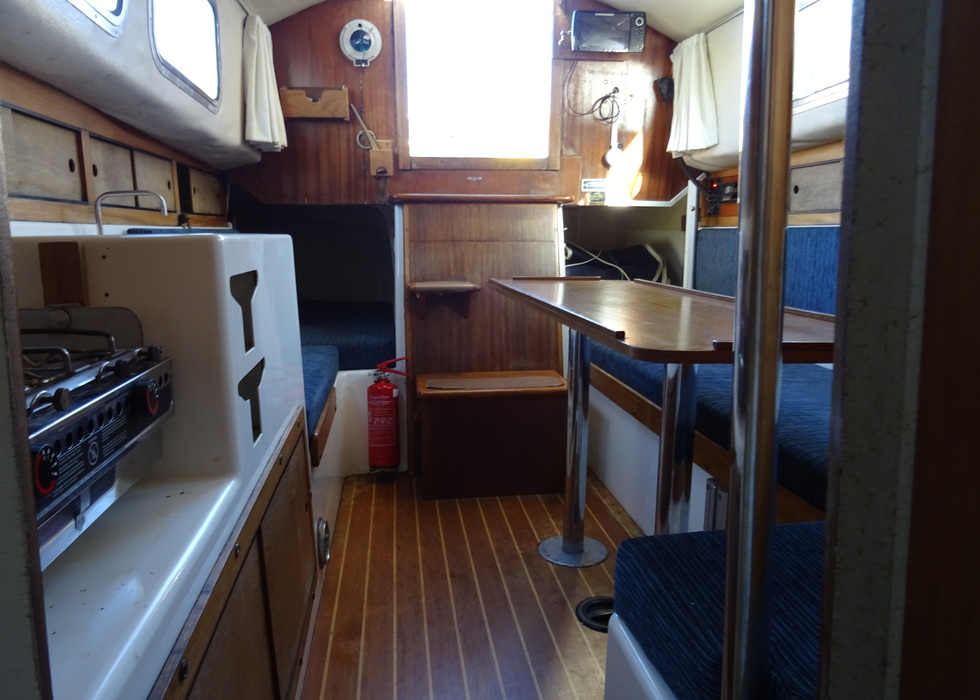 Westerly Centaur with an inboard engine Volvo Penta MD 2010 C BT for ...