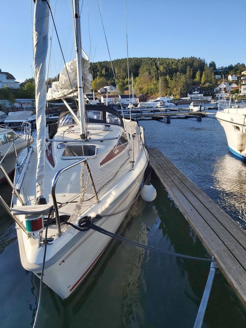 Maxi Fenix with a Volvo Penta engine for 7700 euros! - Examples of ...